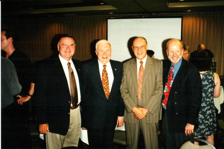 In Memoriam: Heinz G. Floss